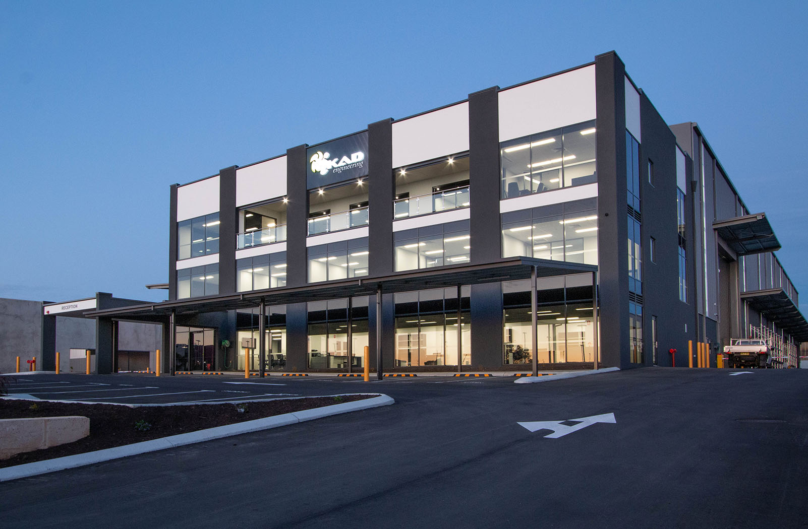 WAREHOUSE AND OFFICE FACILITY FOR IKAD ENGINEERING - Shelford Constructions